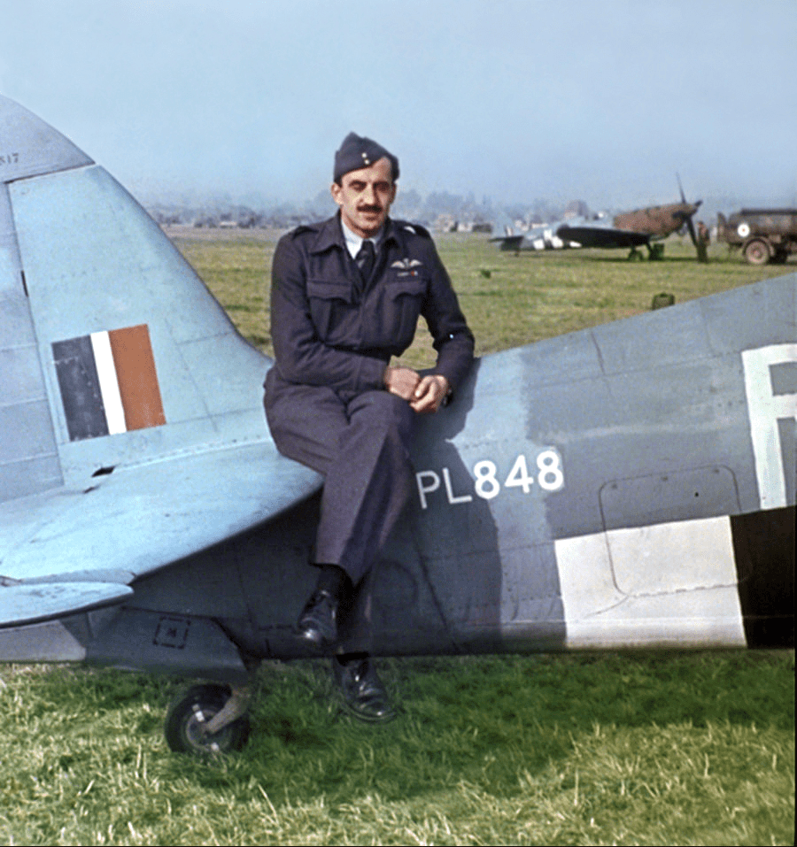 Alone, Above All – Making-History